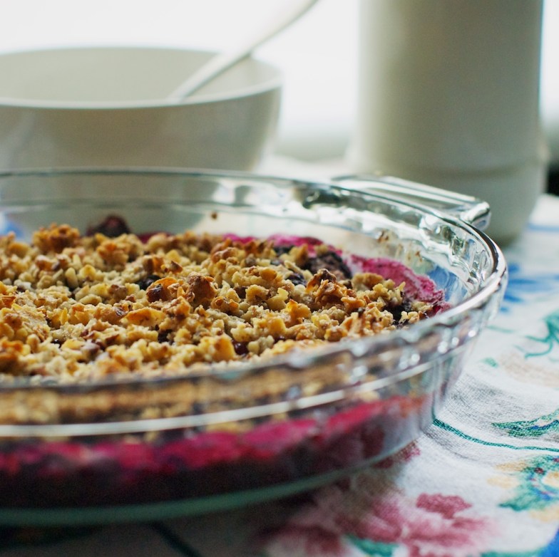 Berry Cocoa-Crisp – she cooks…he cleans